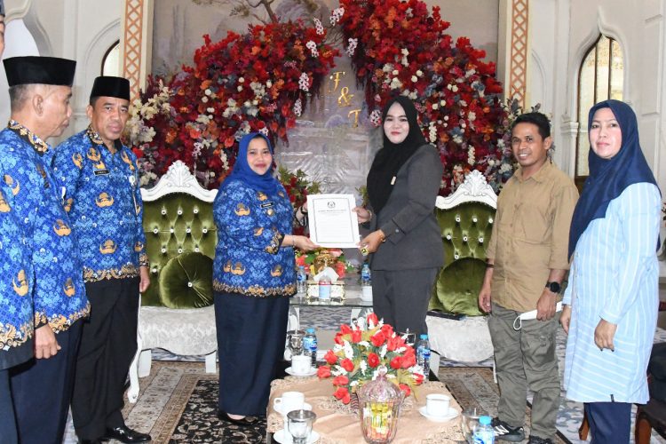 Bupati Kasmarni Terima Audiensi KPU Bengkalis, Bahas Tahapan Pemilihan ... Bupati Kasmarni Terima Audiensi KPU Bengkalis, Bahas Tahapan Pemilihan ...